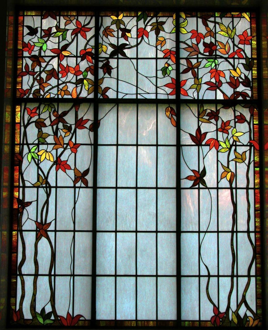 Leafy Window – Watkins Stained Glass
